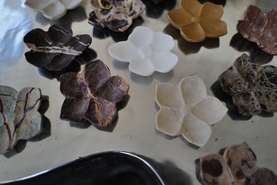 Fiore Buttercup Dish – Anastasio Home